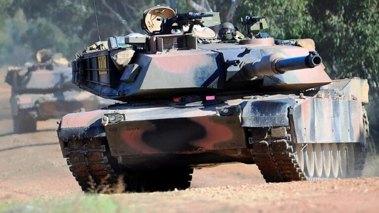 Abrams Battle Tank | A Destroyer War Machine - PropTors