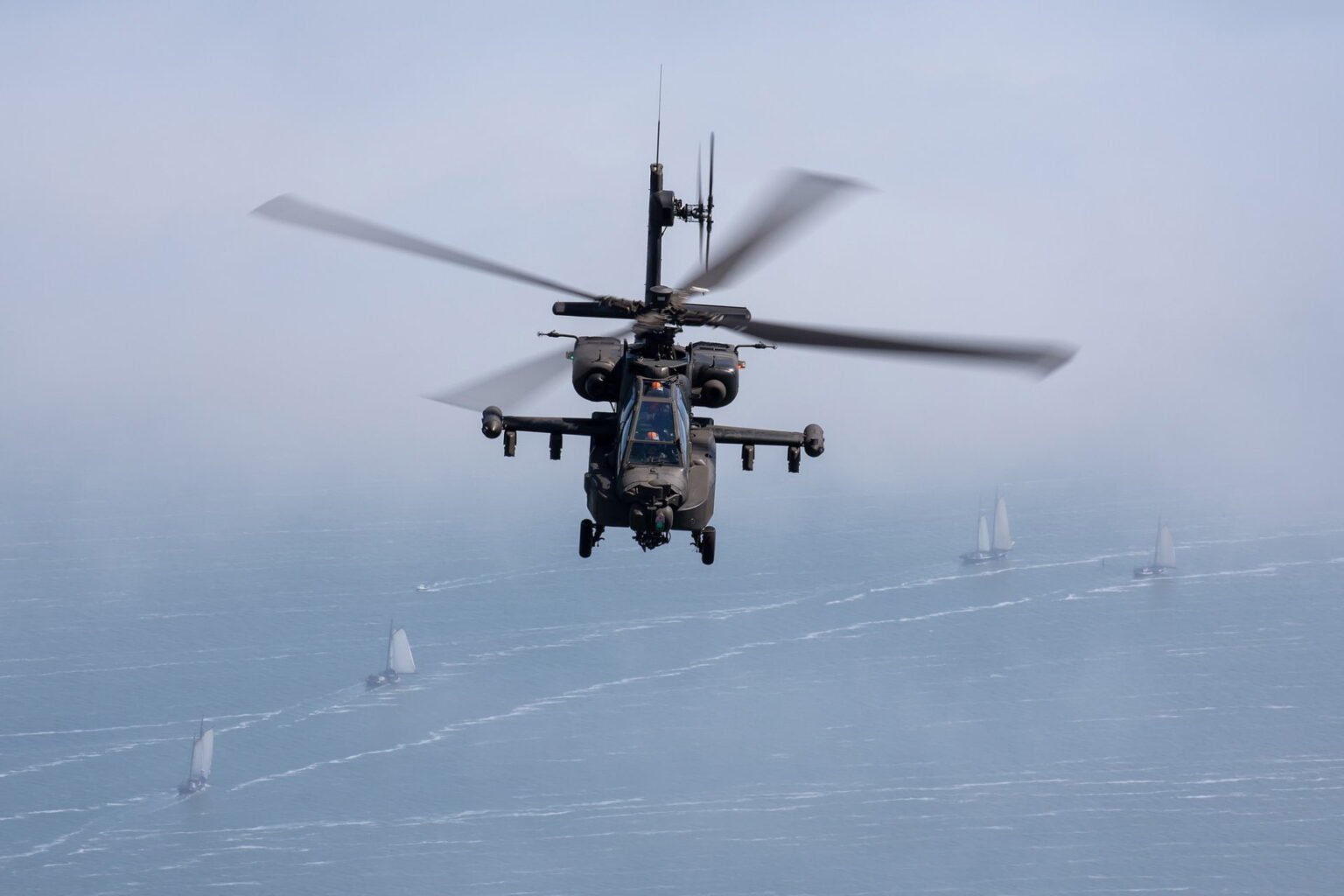 Apache Boeing AH 64:The Ultimate Attack Helicopter - PropTors
