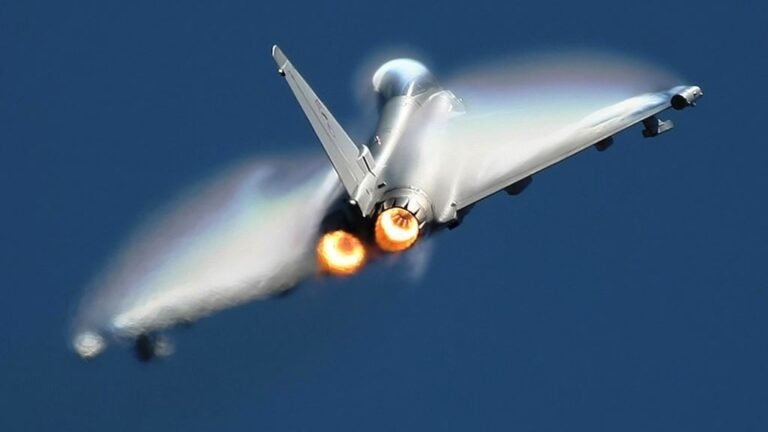Eurofighter Typhoon Fighter Plane-War Thunder - PropTors